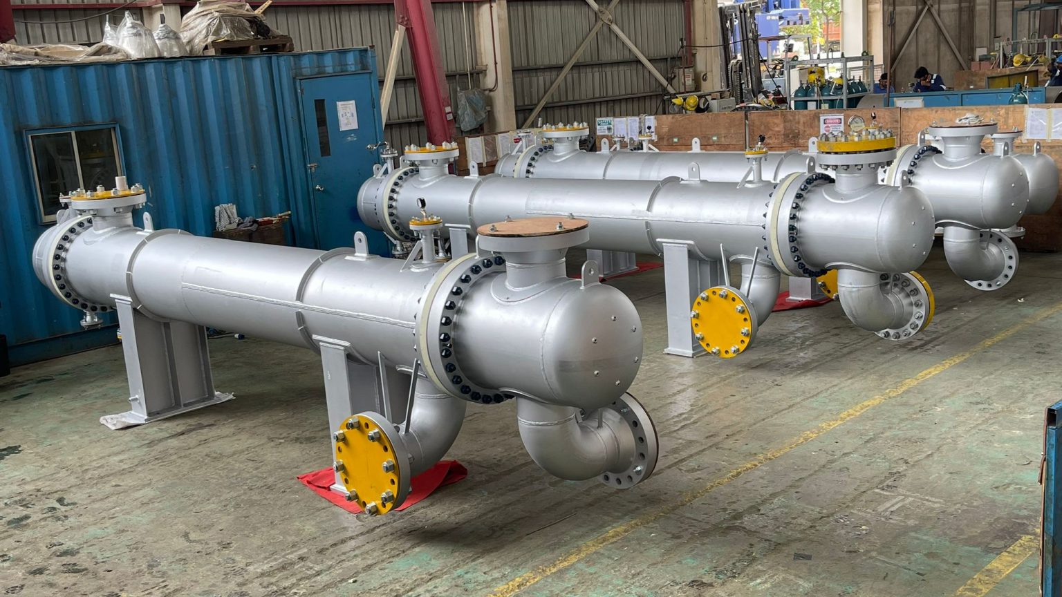 HEAT EXCHANGERS - Universal Solution