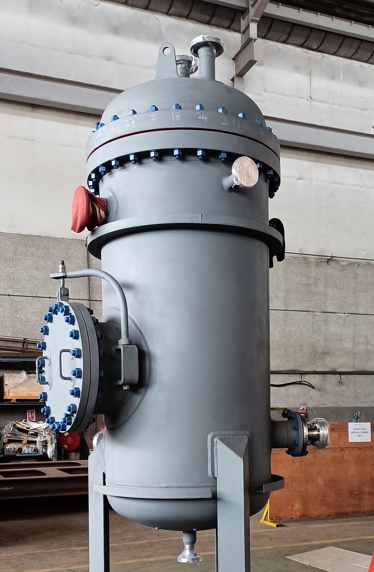 PRESSURE VESSELS - Universal Solution